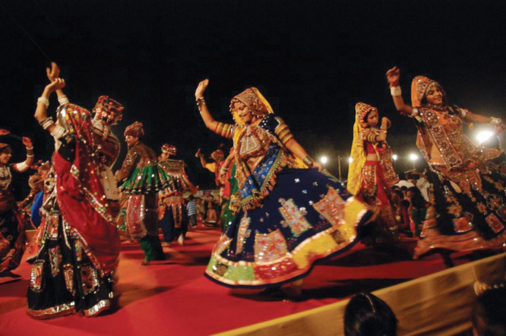 10 enthralling dance forms in India! – Topcount