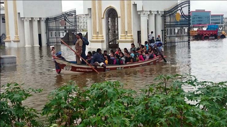 10 pictures of Chennai Floods which will make you cry - "Ola" Launches ...