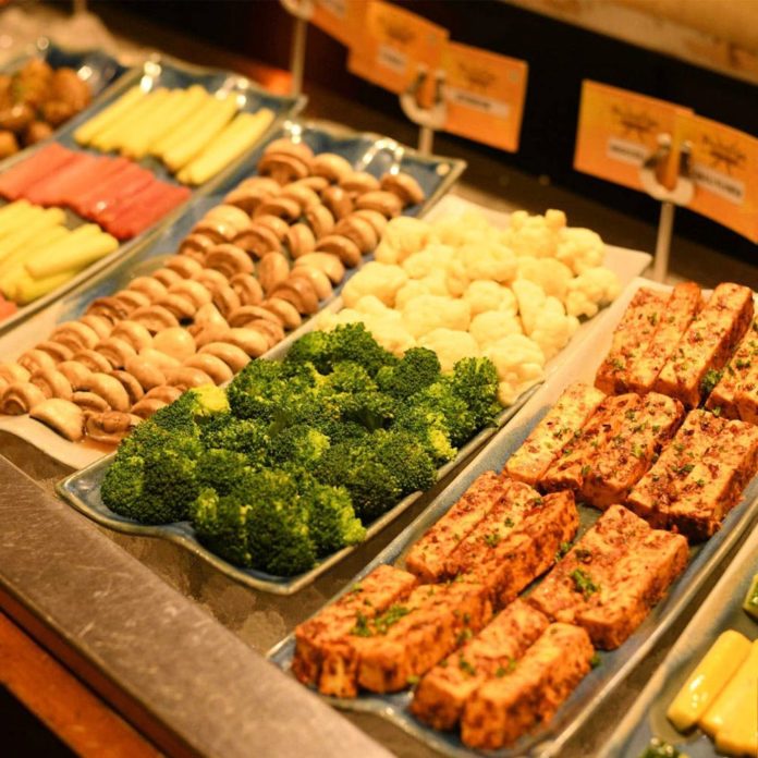 Best 5 places to have a vegetarian buffet in Delhi