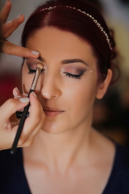 The complete guide to achieving foxy eyes – Topcount